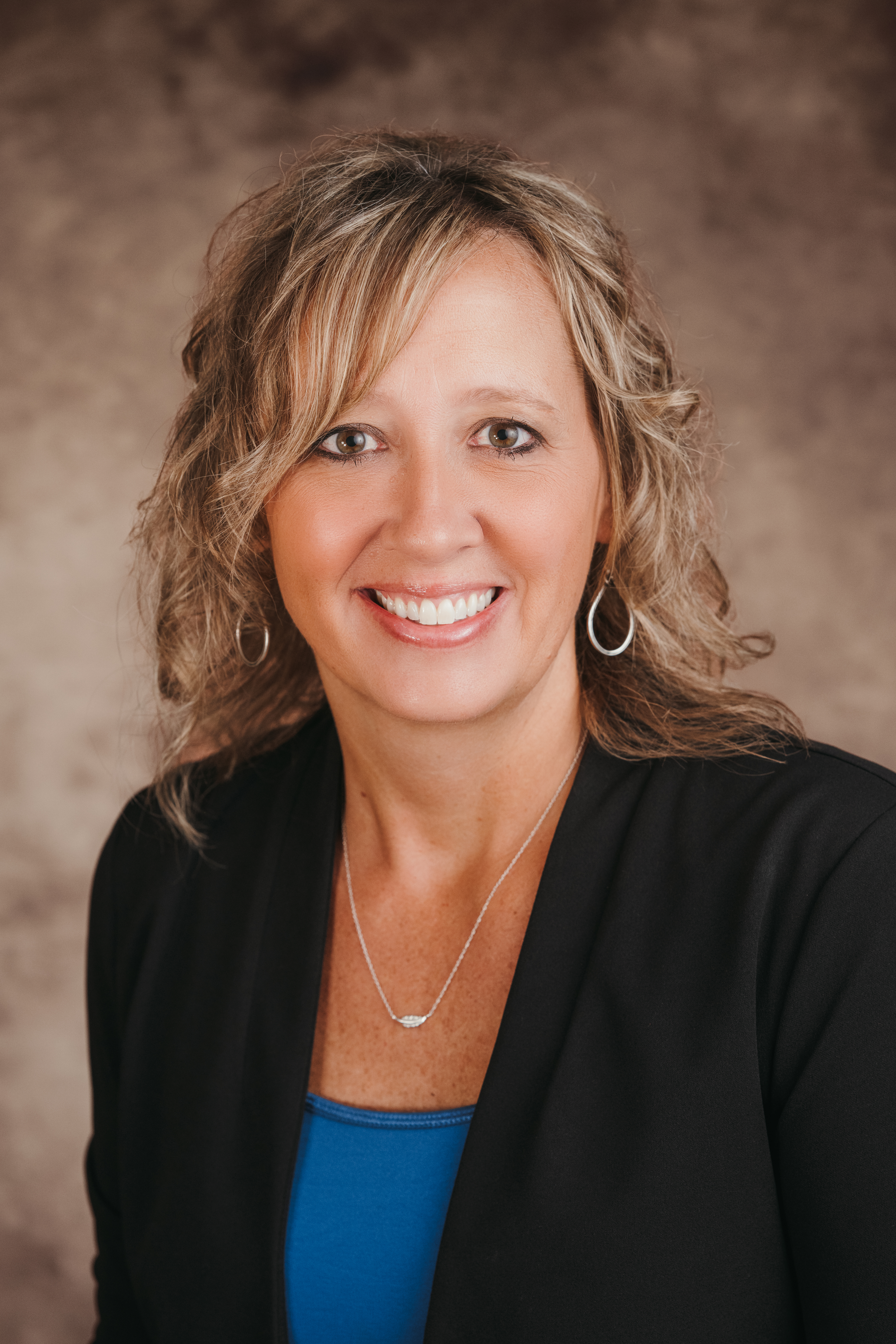 Board Bio - Barb Shull